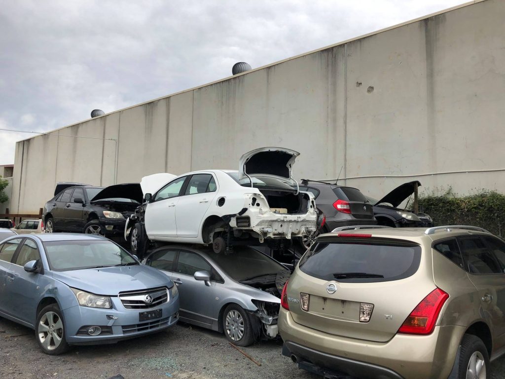 How to Use Free Car Wrecking Services in Melbourne Step Guide!